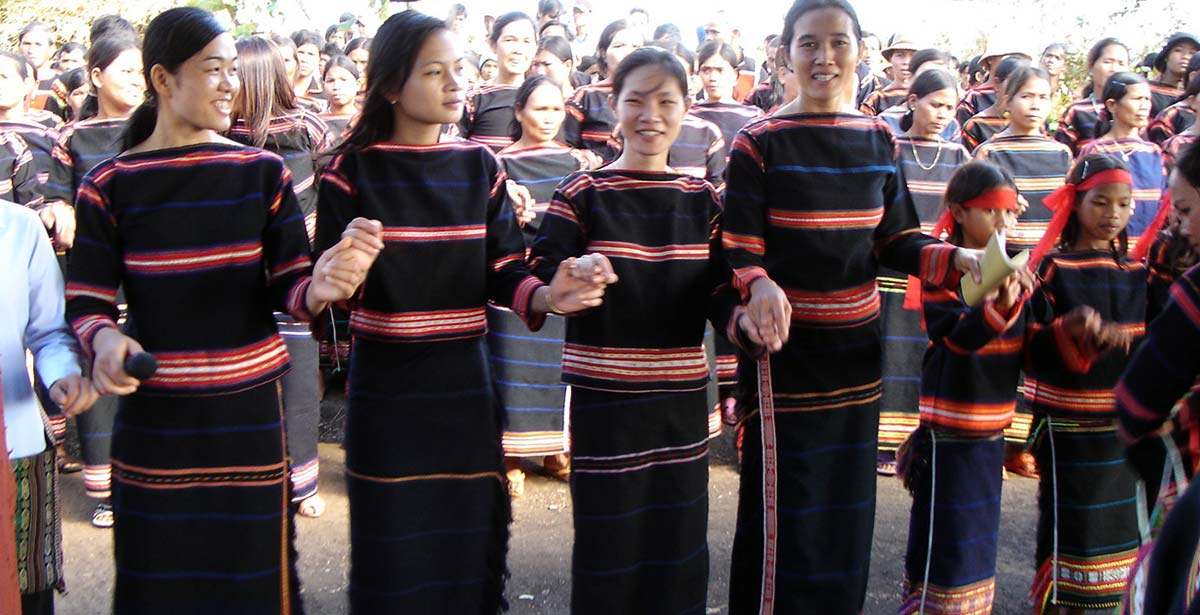 54 Groups: Ba Na Or Bana People - Offroad Vietnam Adventures